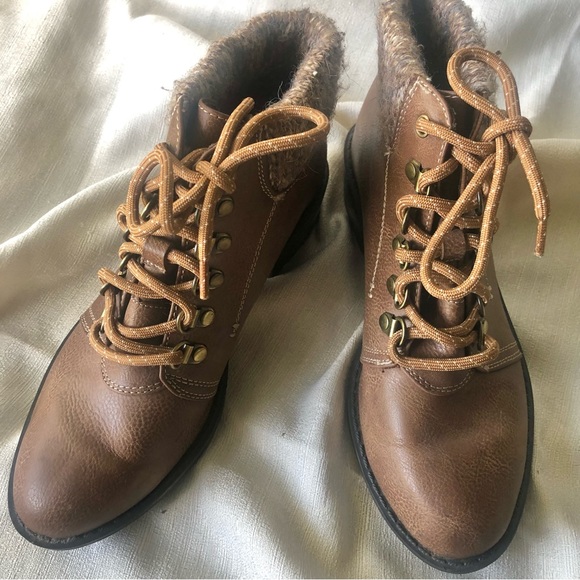 St. John's Bay | Shoes | St Johns Bay Brown Ankle Boots | Poshmark